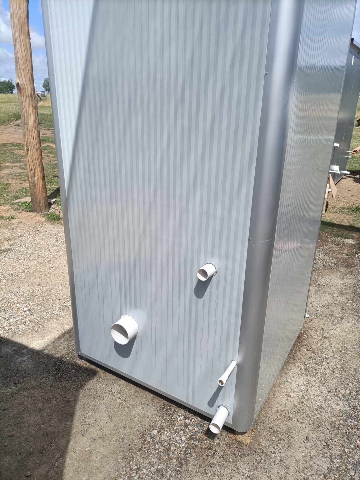 Outdoor Bathroom Pods – AOH Manufacturing