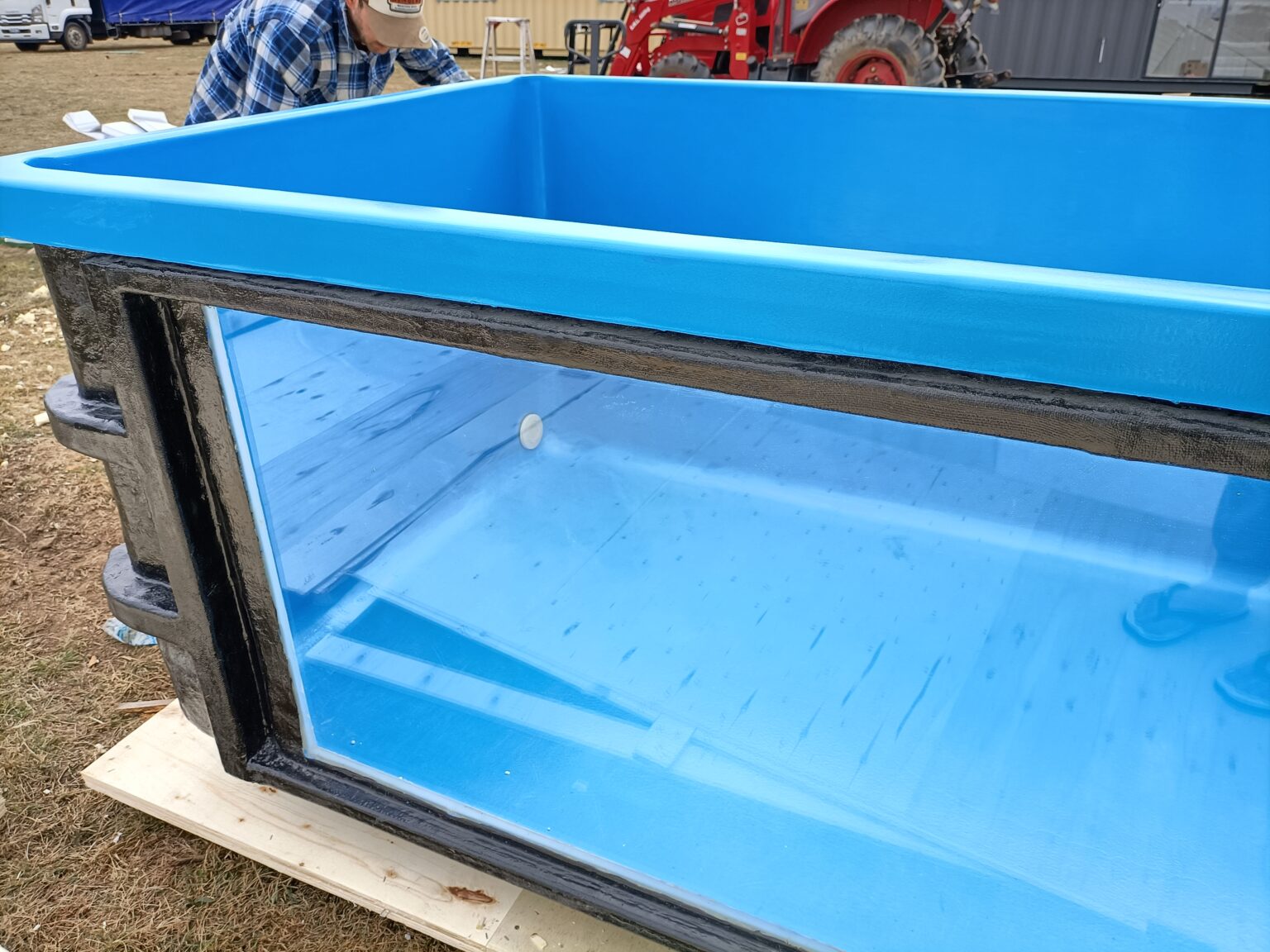 Fiberglass Ponds Fiberglass Tanks Pools – AOH Manufacturing